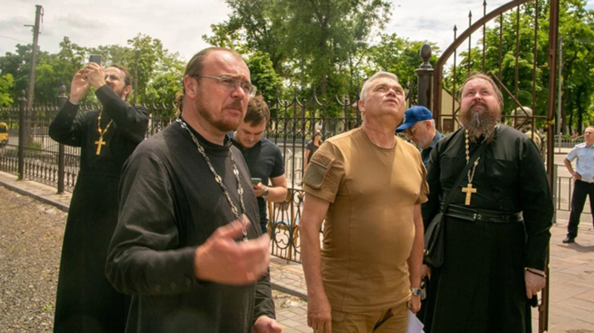 Mariupol: collaborators told to reopen churches and pray for Russian ...