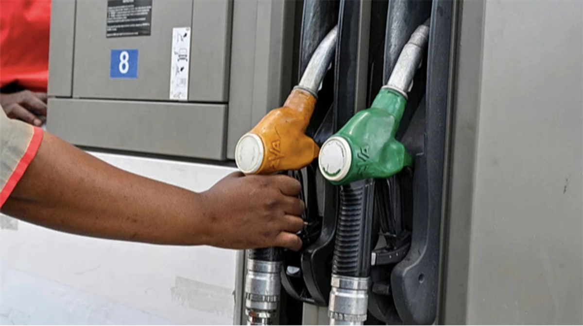 Russians introduce new fuel restrictions in Crimea | Ukrainska Pravda