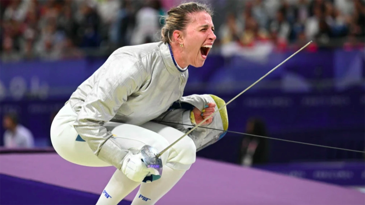 Ukrainian fencer Olha Kharlan reaches Olympic quarter-finals, defeating ...