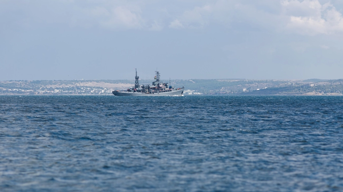 Russian ships likely gathering intelligence on critical infrastructure ...