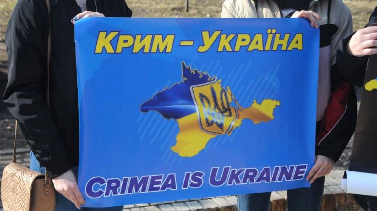 Ukraine will need 50,000 new officials after liberation of Crimea ...