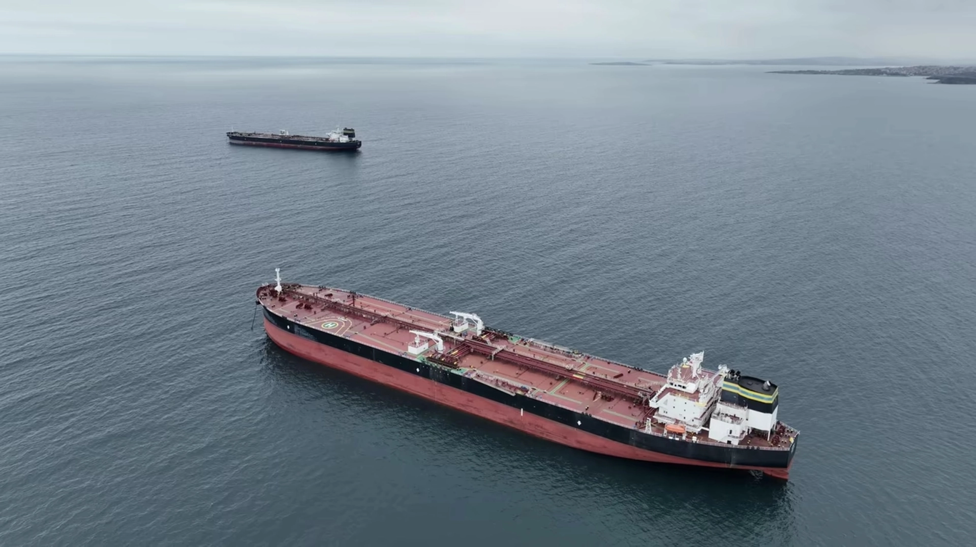 One in six oil tankers worldwide belongs to Russia's shadow fleet – NYT ...