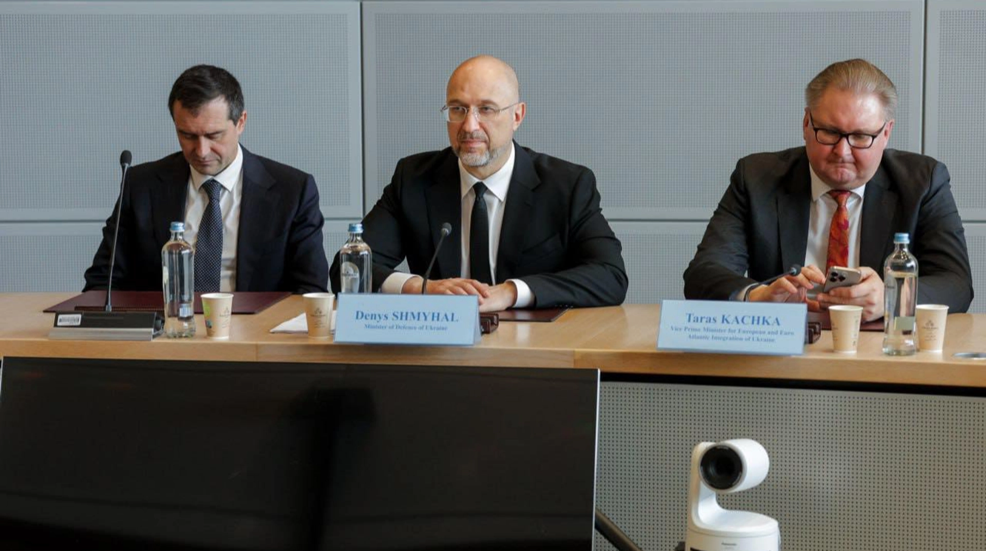 Ukrainian defence minister calls on NATO countries to allocate 0.25% of ...