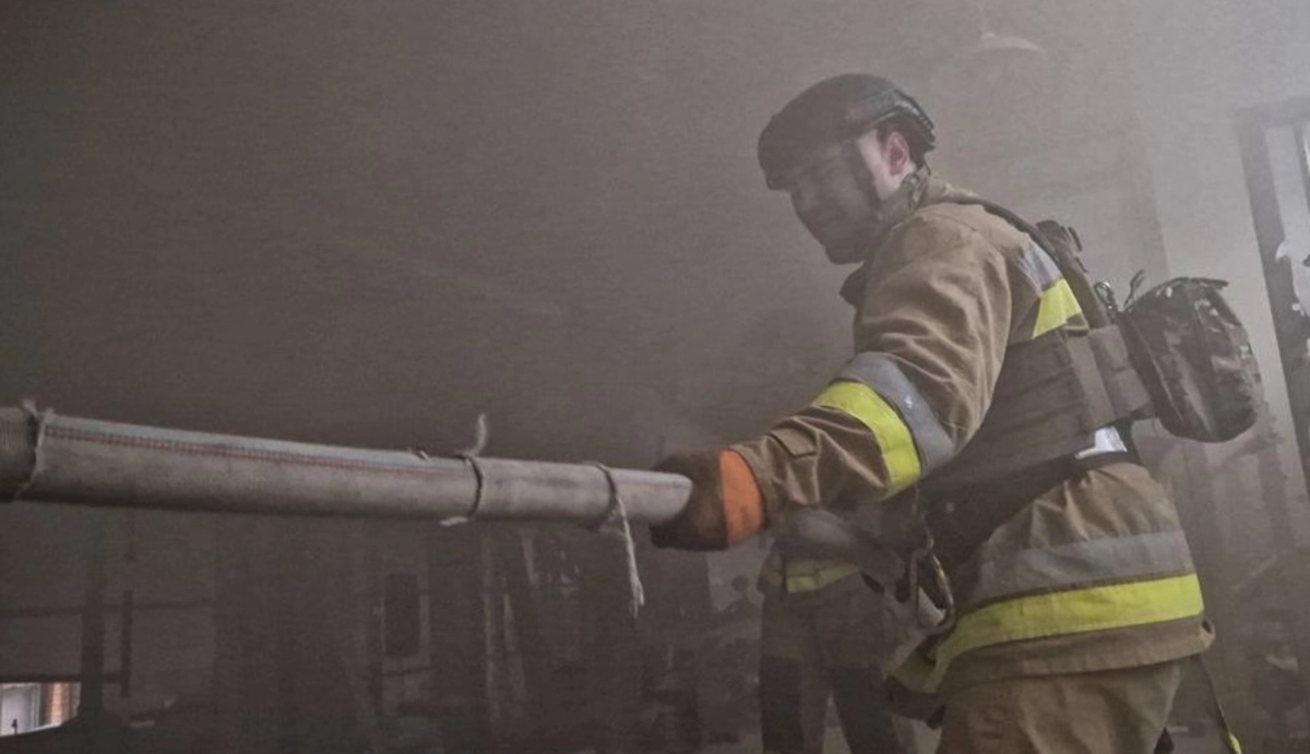 Russians hit shop and fitness centre in Ochakiv with drone: fire breaks ...