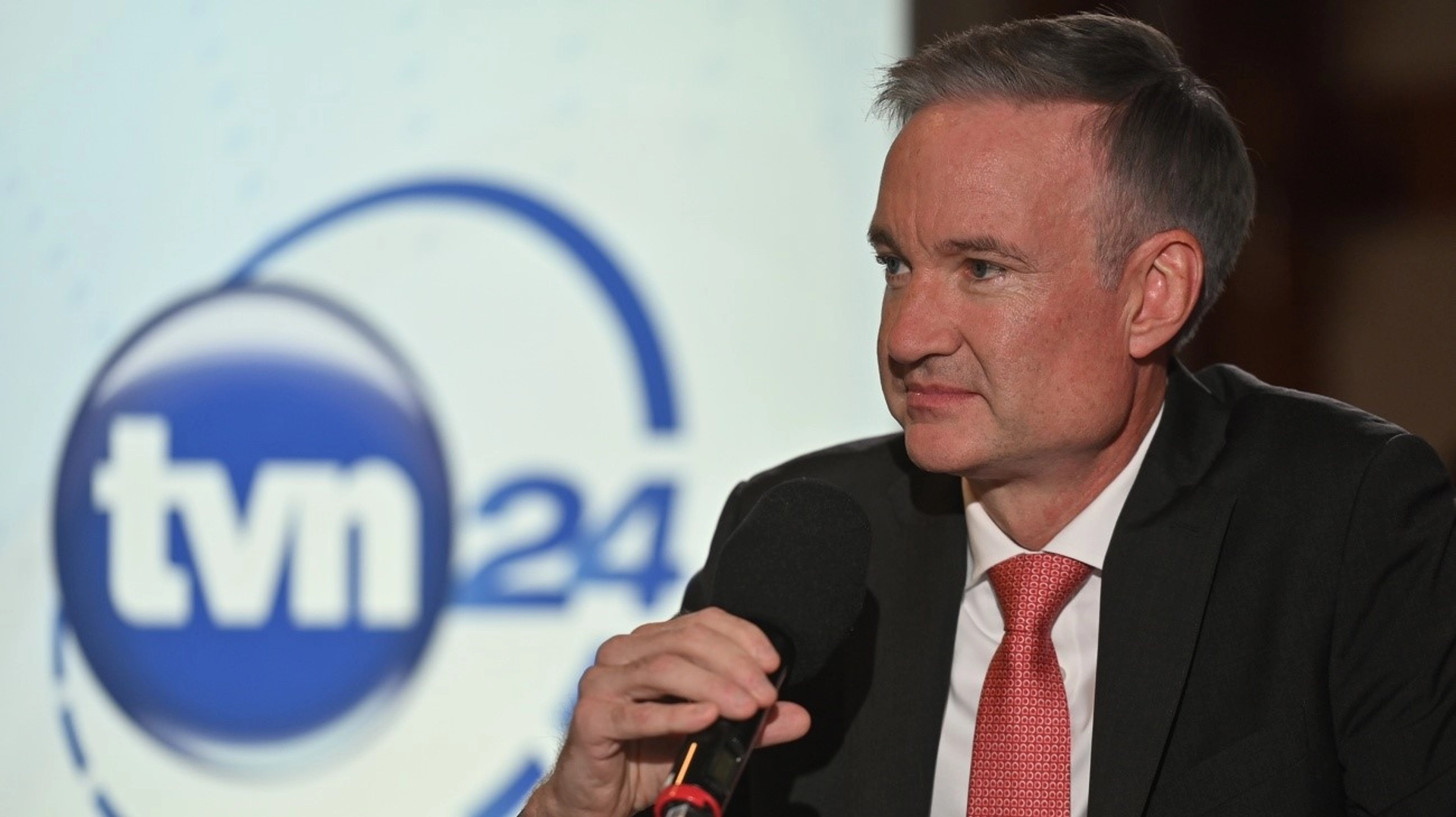 White House believes Russian strike on Okhmatdyt hospital must be ...