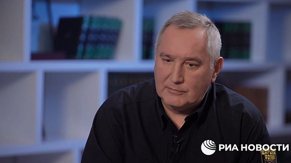 Rogozin said that he saw from space with what weapon he was wounded and ...