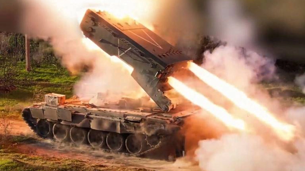Russia attacks positions of Ukrainian units with heavy MLRS on Lyman ...