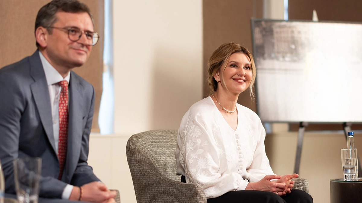 Ukrainian Foreign Minister and First Lady Zelenska makes first visit to ...
