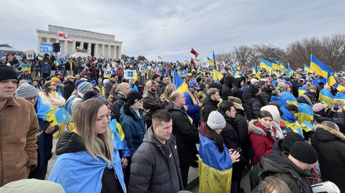 Demonstration in support of Ukraine takes place in Washington, DC ...