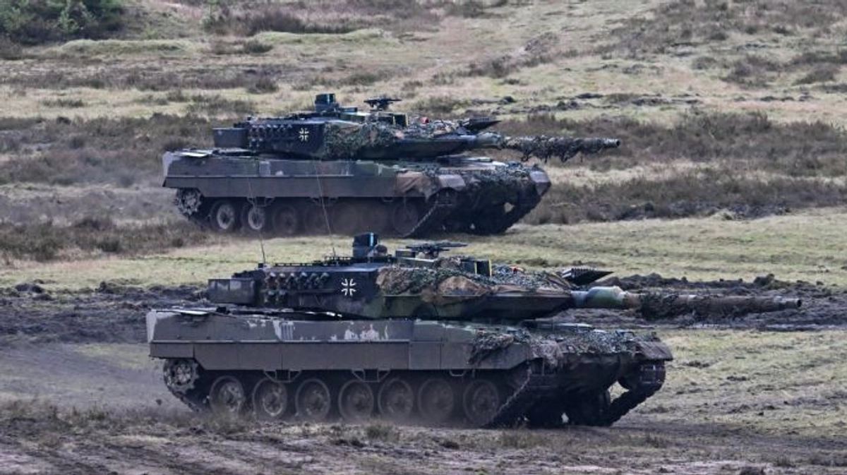 Danish Defence Ministry acknowledges defects in Leopard 1A5 tanks sent ...