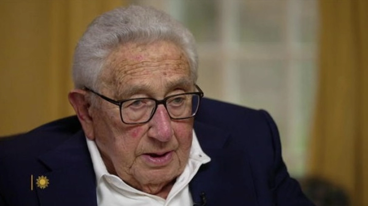 Kissinger says "actual negotiations" between Russia and Ukraine ...