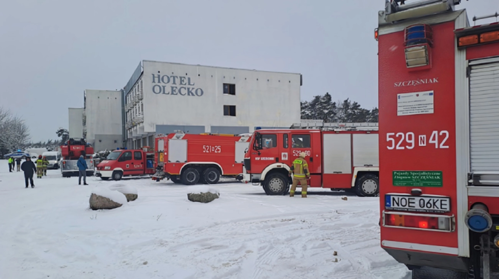 Fire breaks out in Polish hotel where Ukrainian refugees were staying ...