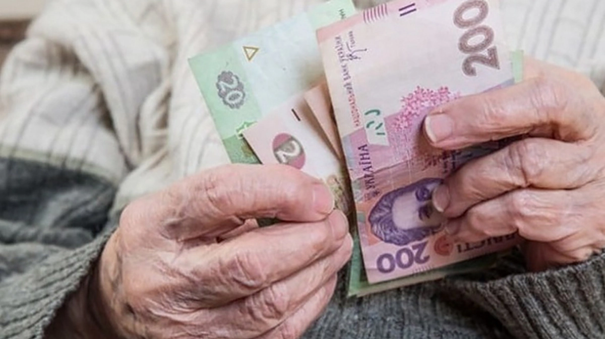 Russians stop paying social welfare payments in occupied cities in ...