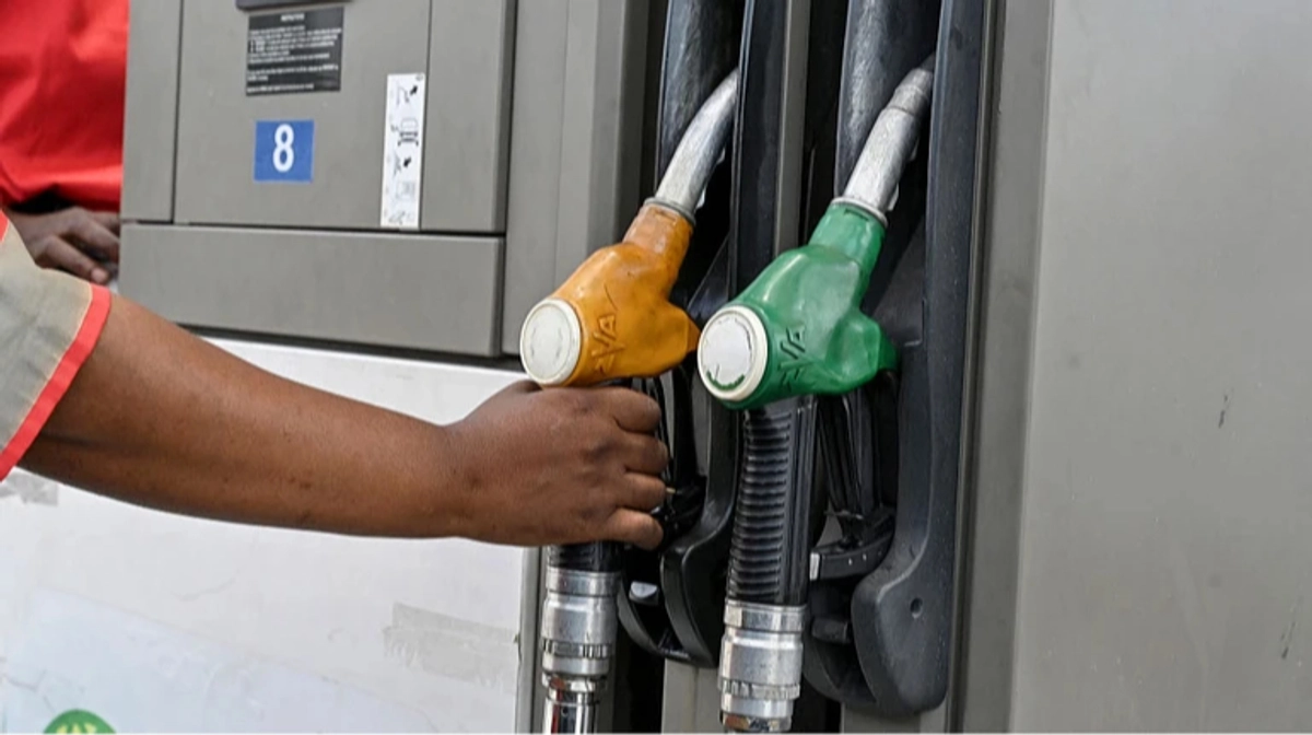 Fuel shortage hits petrol stations in Crimea again | Ukrainska Pravda