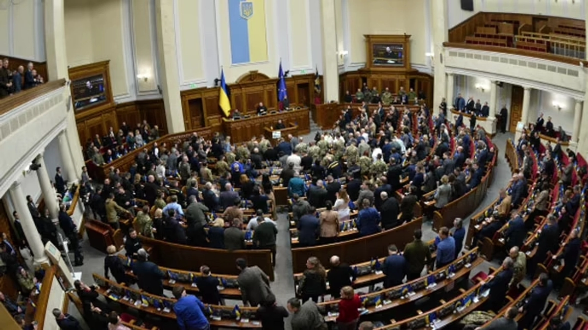 Ukrainian Parliament approves amended law on electronic declarations ...