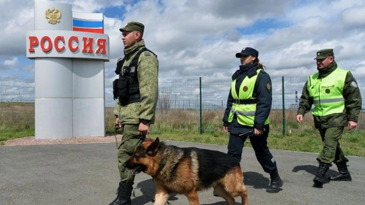 Russia attempts to recruit Ukrainian refugees when they cross border ...