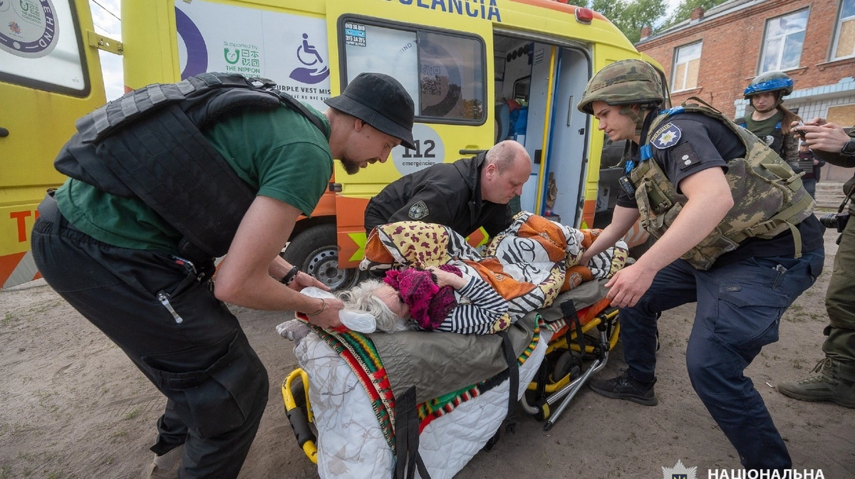 More than 1700 civilians evacuated from Kharkiv Oblast border area ...