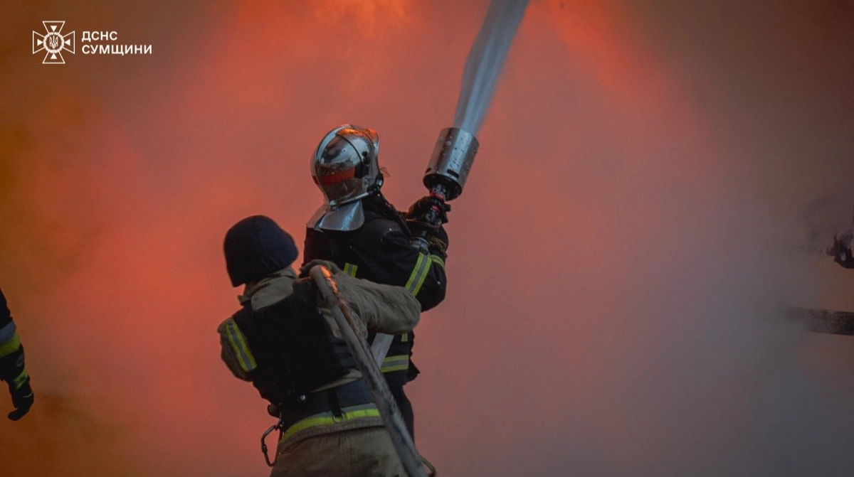 Ukraine's Emergency Service post photos of aftermath of Russian strike ...