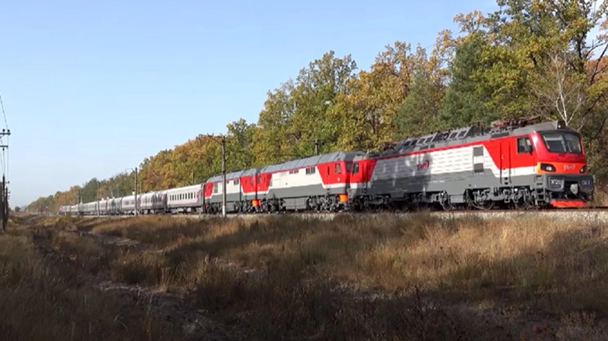 Putin uses armoured train for security reasons since beginning of war ...