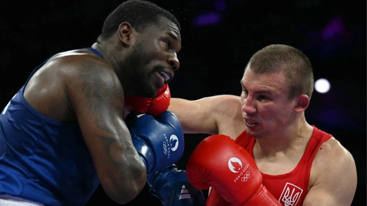 Ukrainian boxer Khyzhniak defeats Brazilian Pereira and secures Olympic ...